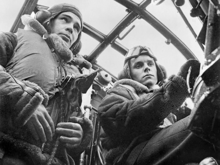 Cecil Beaton: El dandy que revolucionó el mundo con su cámara - Eddy Warman